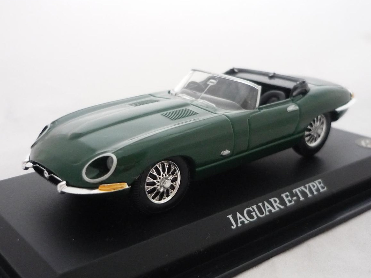 1/43 1961 Jaguar E-Type - Del Prado | Model Car - Obsessed With Cars